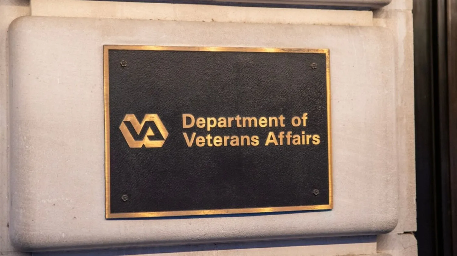 Terminated Employees Of Shuttered VA Office Sue! - PolitiZoom