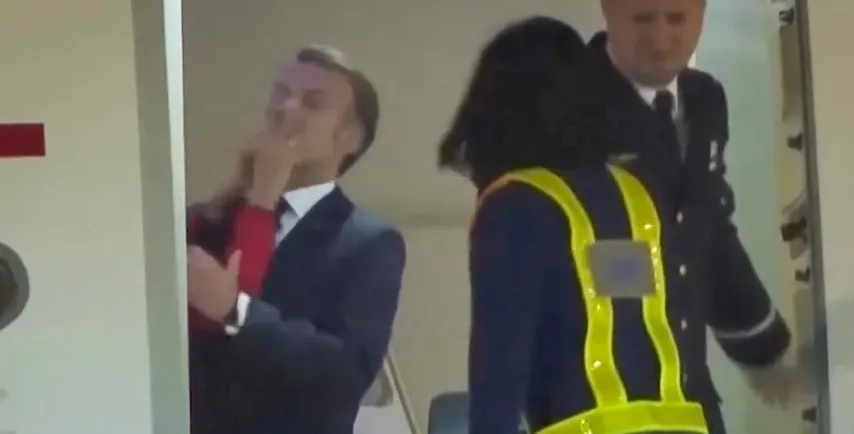 French First Lady Slaps Hubby - PolitiZoom
